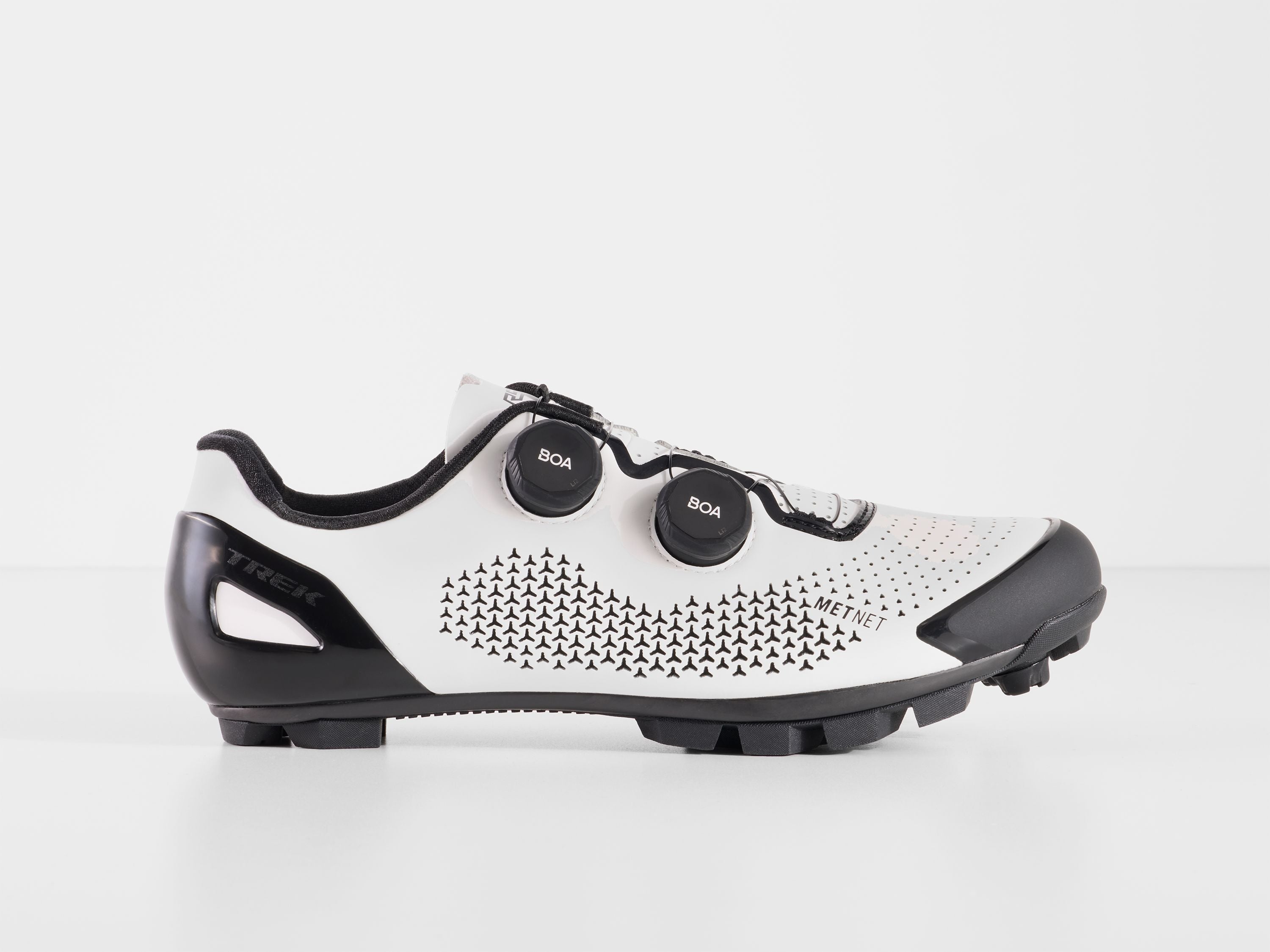 Shoe Trek RSL Mountain 40 White – Green Fleet Bicycle Shop